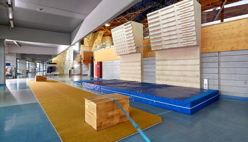 Our infrastructures | Coque Luxembourg — piscine, sauna, fitness et ...